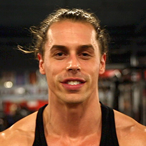 Zach Barkauskas又名Zachboss全身重型训练课程2015年奥林匹亚周末4周伟德国际1949手机版 - 伟德国际1949手机版 ...